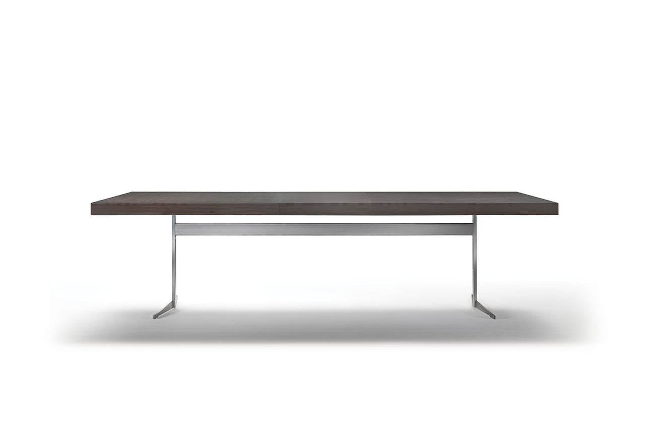 Table Fly - MADAMW Interior Showroom